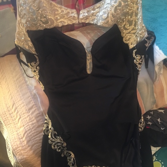 Cache | Dresses | Prom Dress | Poshmark